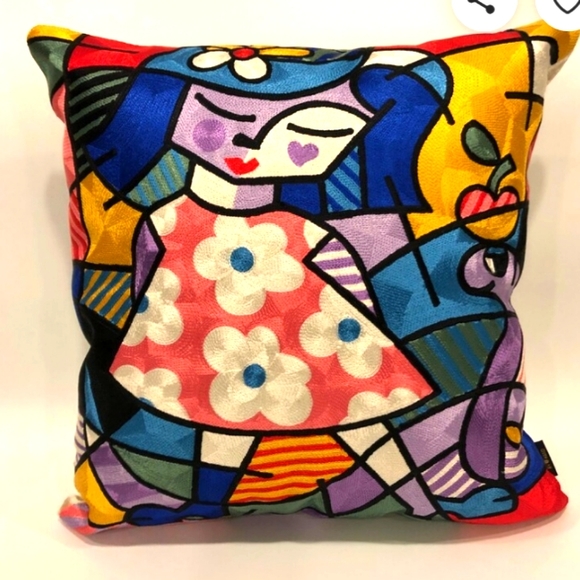 Accents | Nwt Made By Hand In Turkey Silk Picasso Pillow Cover | Poshmark